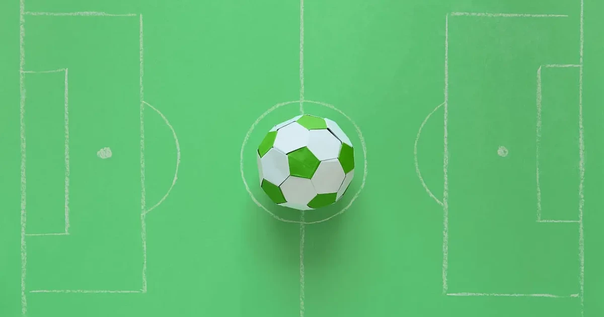 Football Field Markings: A Guide to the Lines and Zones on the Pitch ...